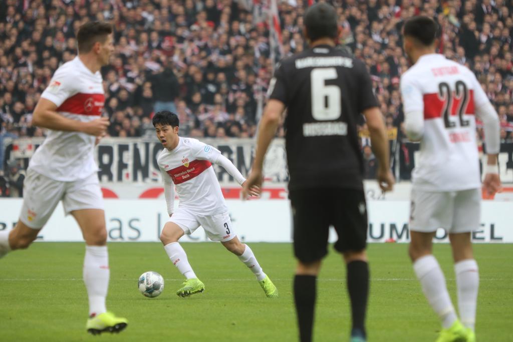 Der VfB holt den Derbysieg gegen den KSC - News über den VfB Stuttgart ...