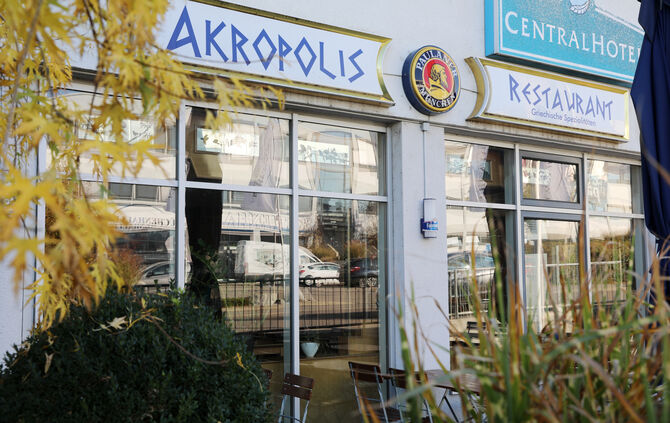 Im Akropolis ist der Gast König und auch Kumpel - Nachrichten aus ...