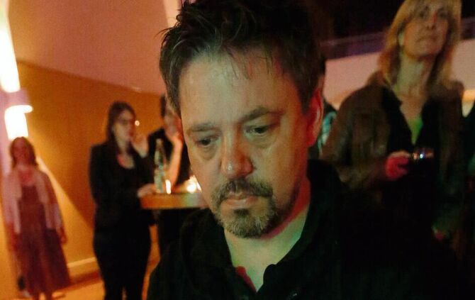 Schorndorfer Tontechniker Joe Saling schenkt Familie mit vier Kindern ...