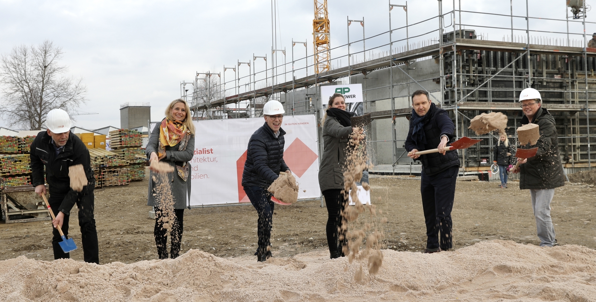 Batterie-Trend: Schorndorfer Firma Akku Power mischt mit und baut neuen ...