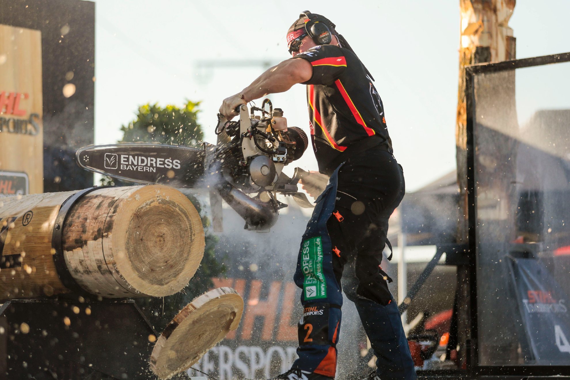 Robert Ebner gewinnt Timbersports-Auftakt - Sport-News aus dem Rems ...