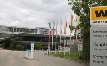 Weru gibt Produktion in Rudersberg auf: Halle von Hochwasser komplett ...