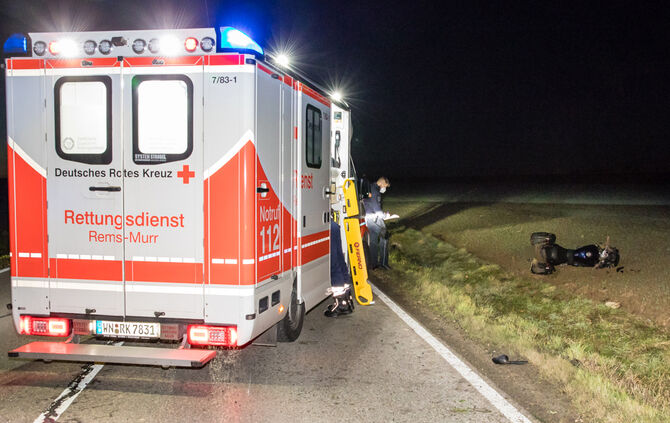Unfall zwischen Weiler zum Stein und Affalterbach: Motorrad stößt mit ...