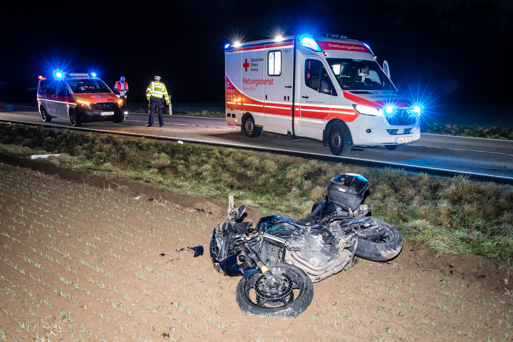 Unfall zwischen Weiler zum Stein und Affalterbach: Motorrad stößt mit ...