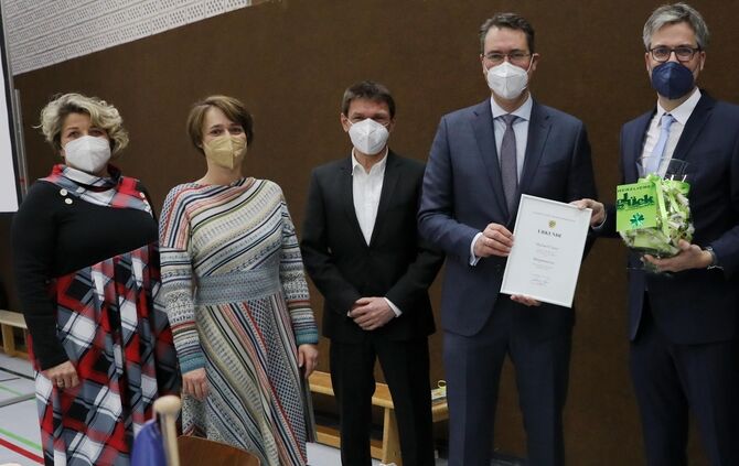 Michael Clauss als Bürgermeister in Kaisersbach verpflichtet ...