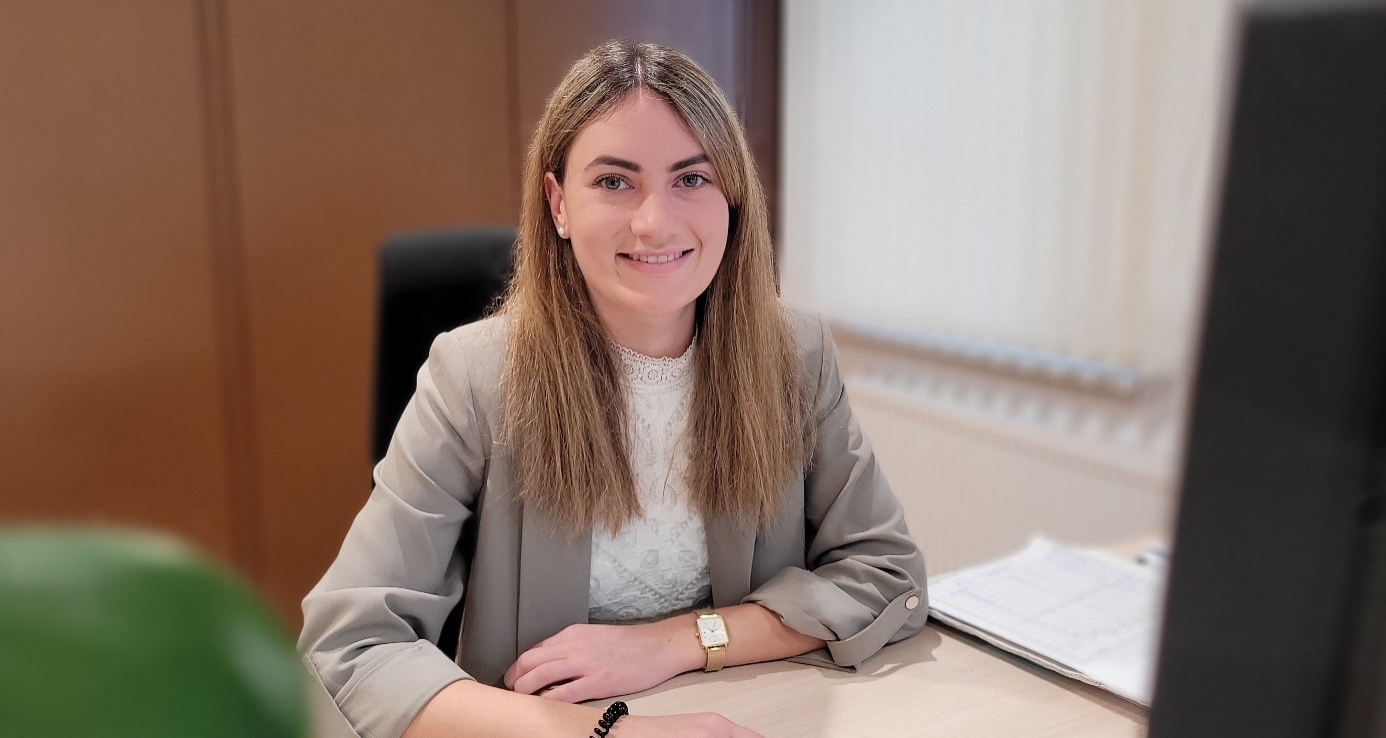 Neue Kaisersbacher Hauptamtsleiterin Tamara Gogel folgt auf Sebastian ...