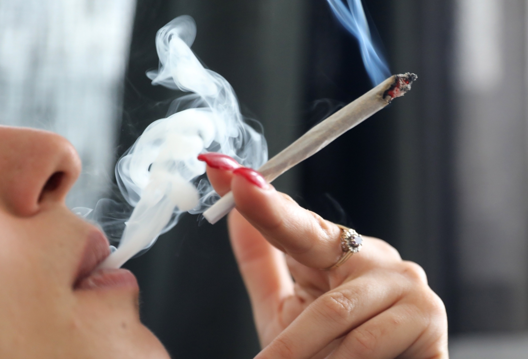 Drogendealer-Pärchen aus Winnenden vor Gericht: Gemeinsam MDMA und Gras ...