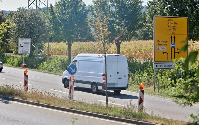 Waiblingen: Linksabbiegespur auf Westumfahrung nun gesperrt ...