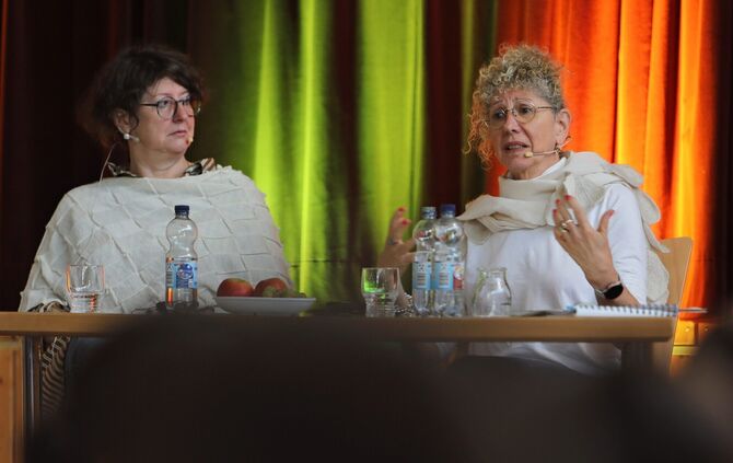 Holocaust und Nahostkonflikt: Rudersberger Schüler treffen Autorin ...