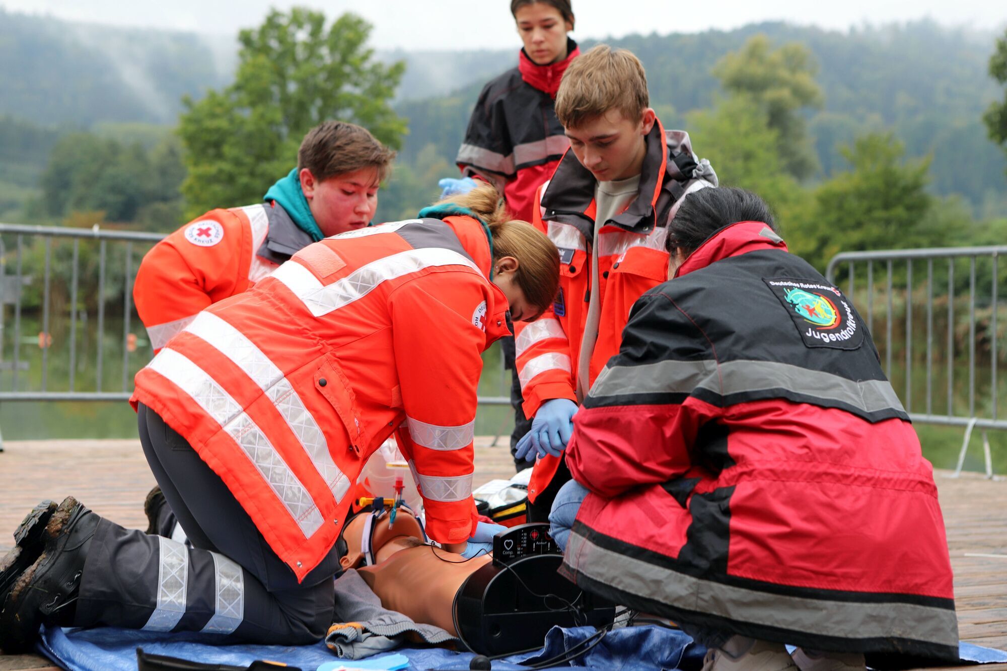 Vermisstensuche und Reanimation: 24-Stunden-Übung der DRK-Jugend in ...