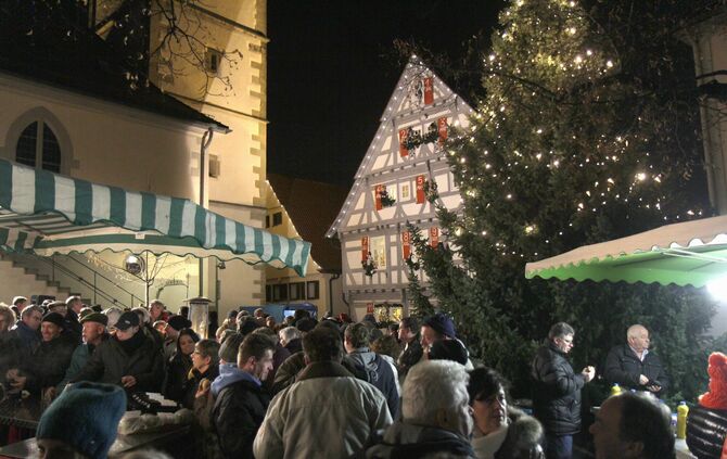 Kernen: Lichterfest kehrt mit Glühwein und Gewinnspiel nach Stetten ...