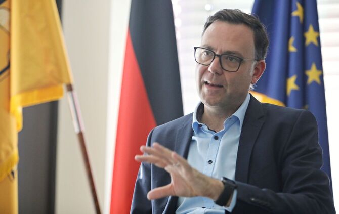 Geflüchtete und Asylsuchende: Siegfried Lorek zur Lage in Baden ...