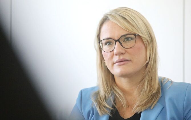 Die CDU sucht ihren Markenkern: Was will die Basis, was will Christina ...