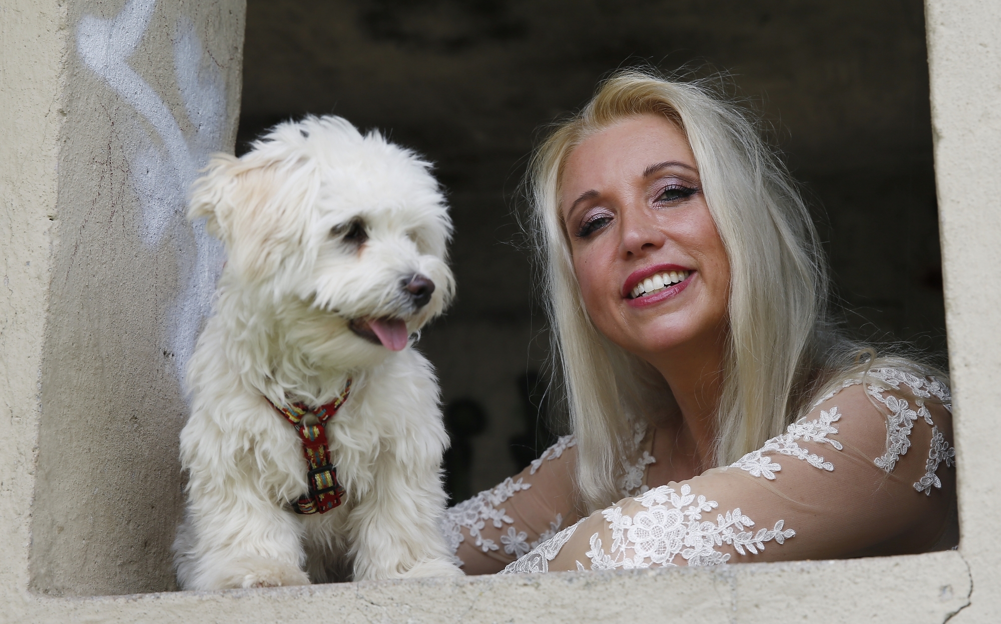 Schmerzhafter Unfall: Ehemalige Mrs. World Germany verklagt Weinstadt ...