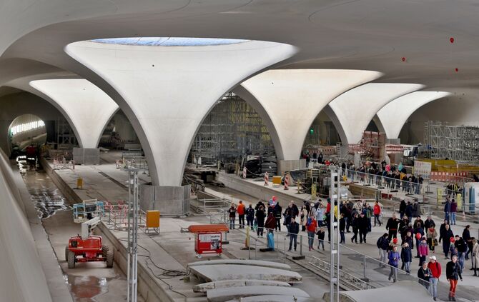 Baustellen-Besuch: Wird mit Stuttgart 21 alles besser? Der neue Bahnhof ...