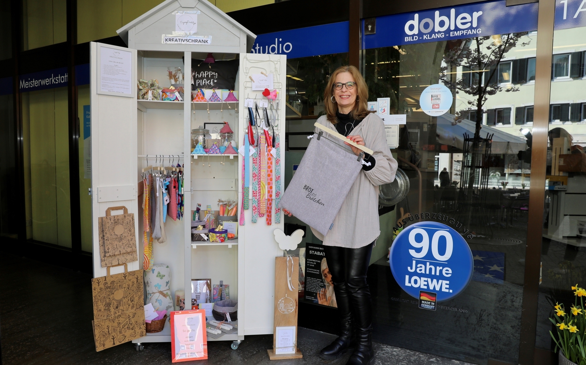 Kreativschrank in Schorndorf: Bei Elektro Dobler gibt es kleine ...
