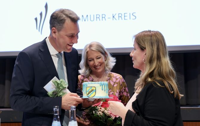 Rems-Murr-Kreis: Richard Sigel als Landrat wiedergewählt - Nachrichten aus dem Rems-Murr-Kreis ...