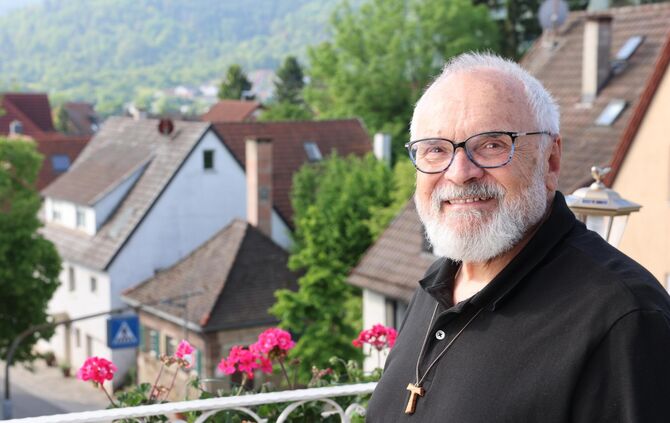 Remshalden: Ordensgründer Bernd-Günter Barwitzki aus Gemeinderat ...
