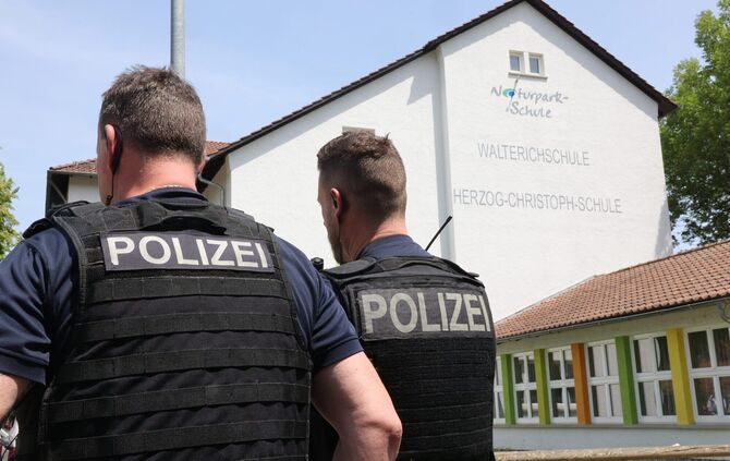Amok-Fehlalarm an Schulen in Murrhardt: So lief der große Polizei ...