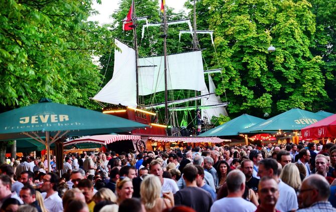 Hamburger Fischmarkt kommt nach Stuttgart: Was Besucher wissen müssen ...