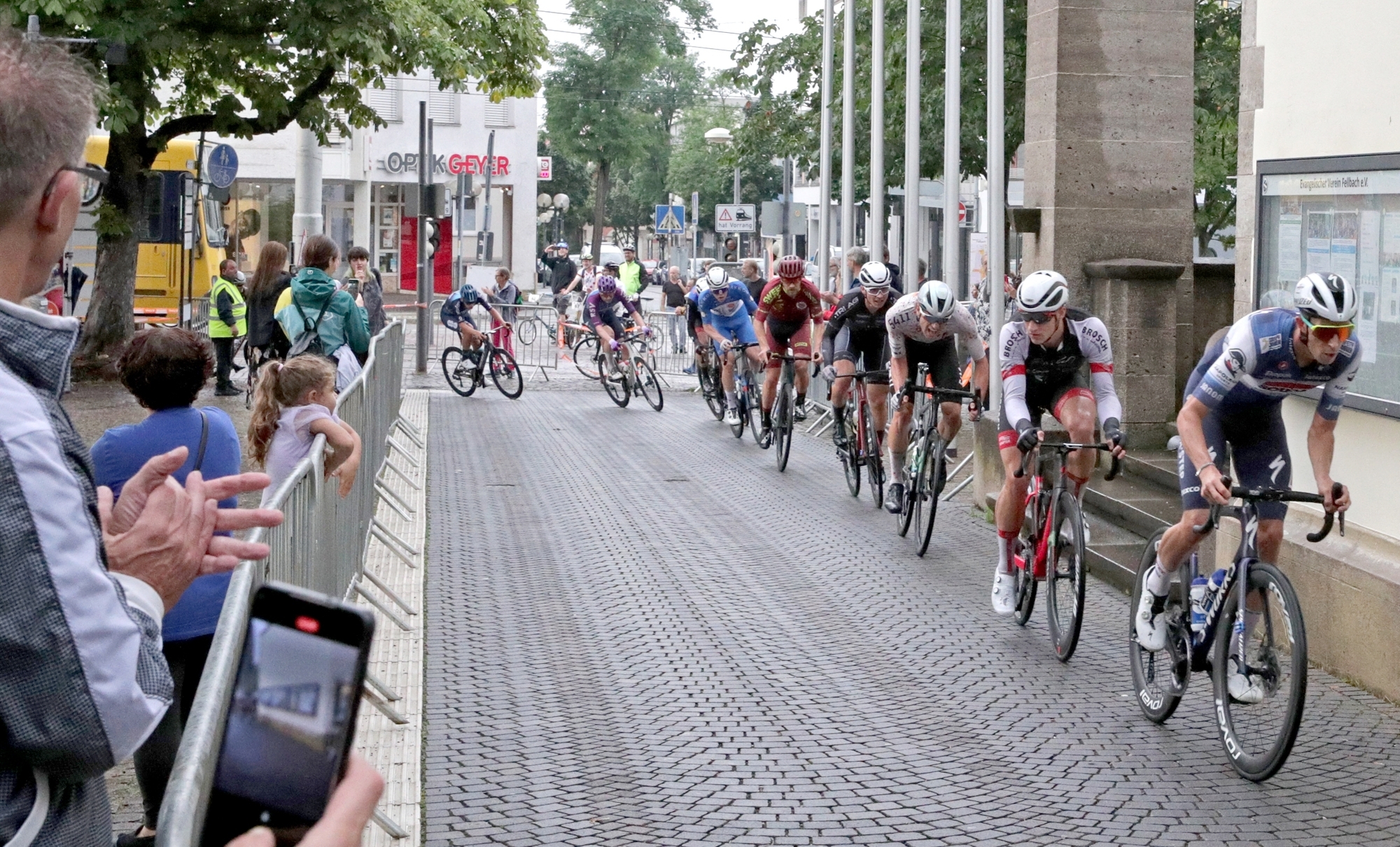 Quick-Step-Profi Jannik Steimle gewinnt Rennrad-Kriterium in Fellbach ...