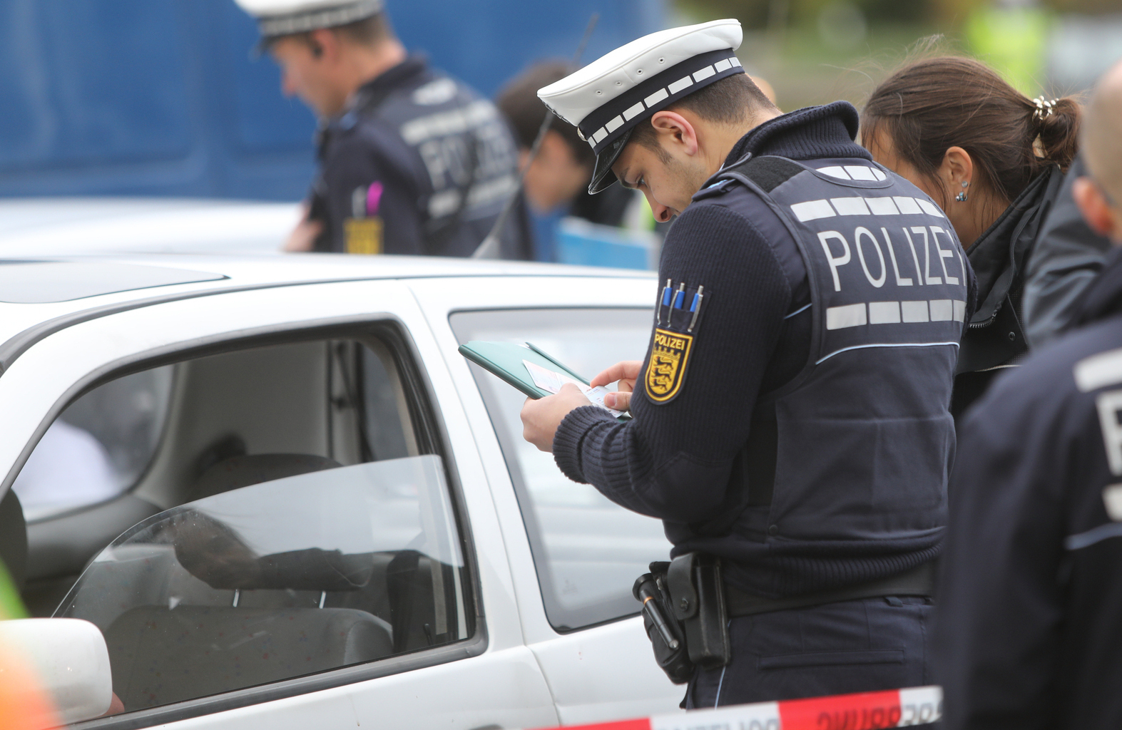 Mit 100 km/h durch 40er-Zone: Verkehrskontrollen in Sulzbach und ...