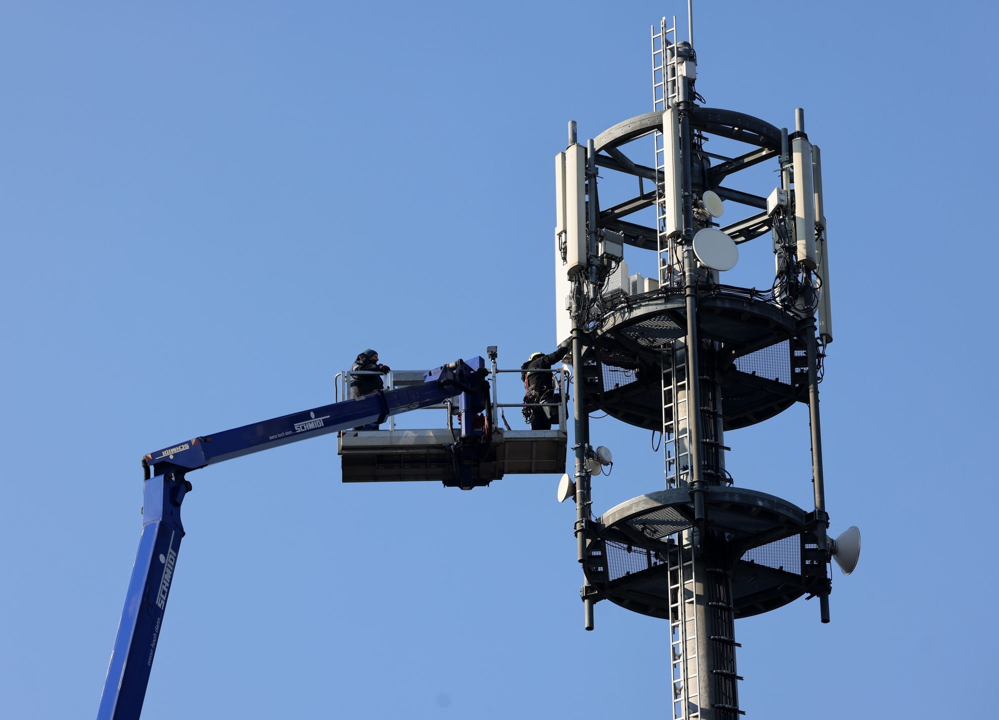 Neuer Mobilfunkmast in Endersbach? Anwohner in Weinstadt verärgert ...