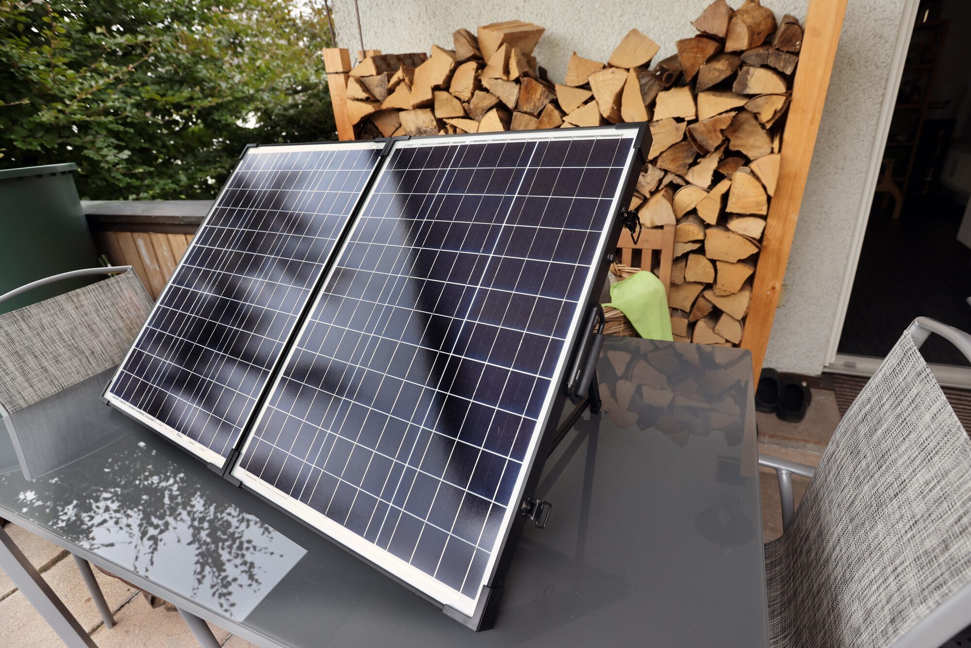 Mini-Solarkraftwerke in Schorndorf: Strom vom Balkon in den Garten ...