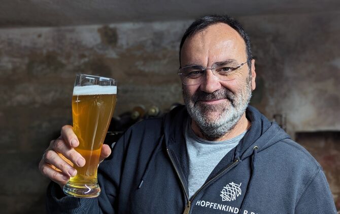 Weinstadt: Winzer-Sohn Udo Mayer träumt als Biersommelier von German ...