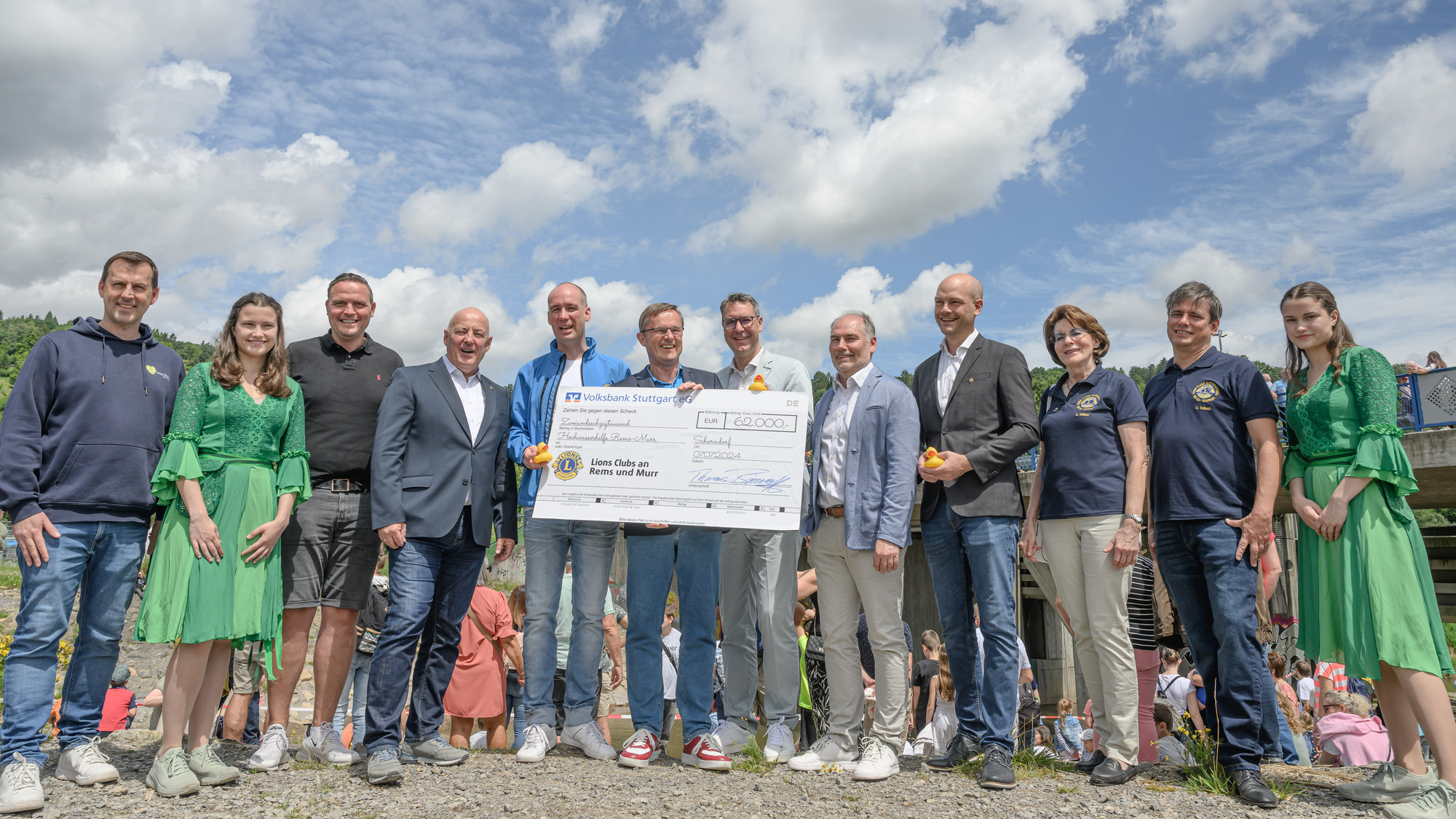 Spendenbereitschaft für die Hochwasserhilfe im Rems-Murr-Kreis reißt nicht ab - Nachrichten aus ...