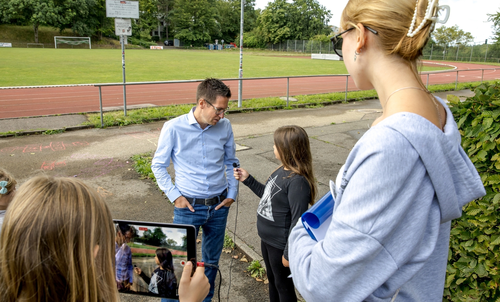 Kinder-Kreativ-Wochen in Waiblingen: Wo Kinder zu Reportern werden ...
