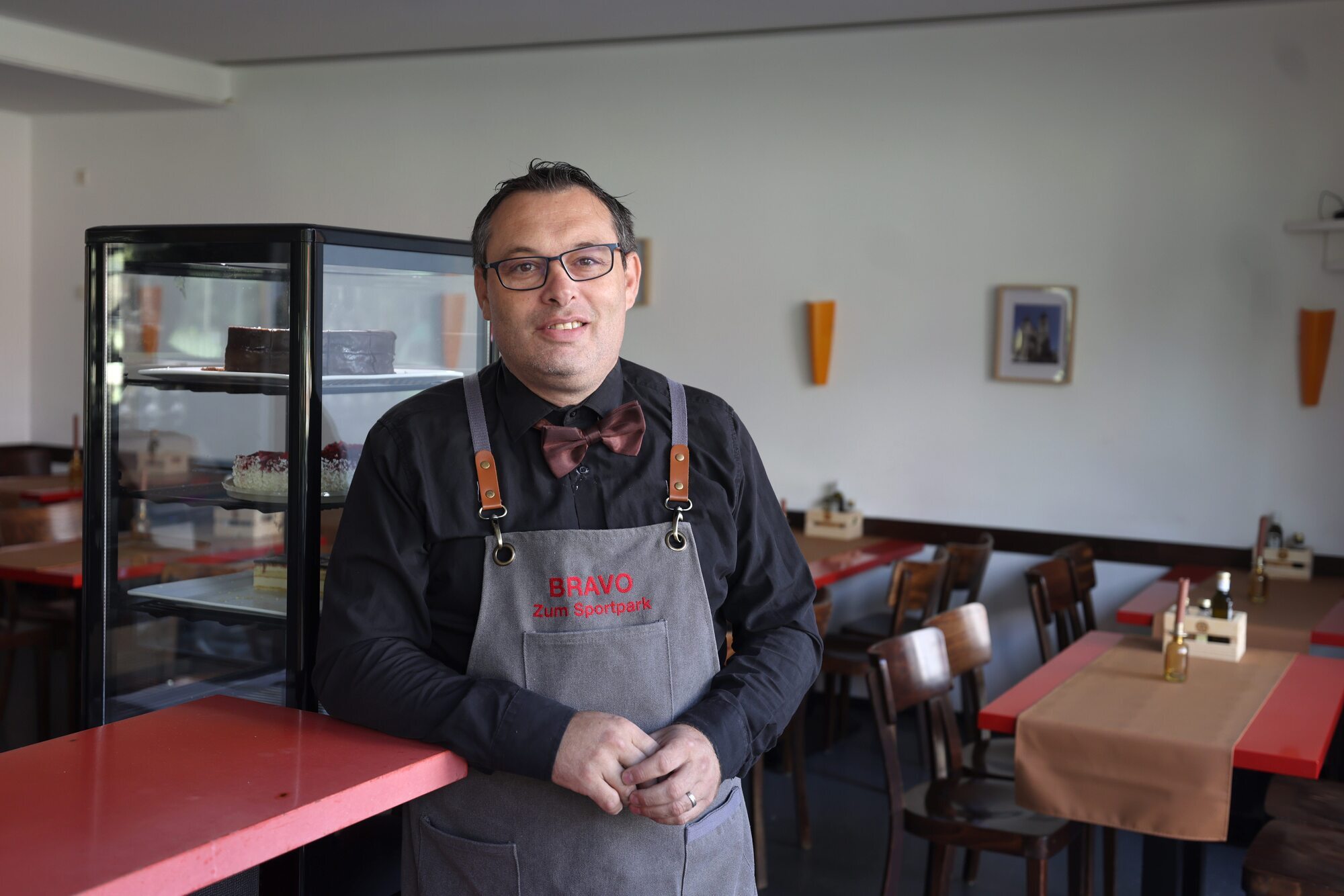 Harte Arbeit belohnt: Wirt Nermin Bravo lebt in Waiblingen seinen ...
