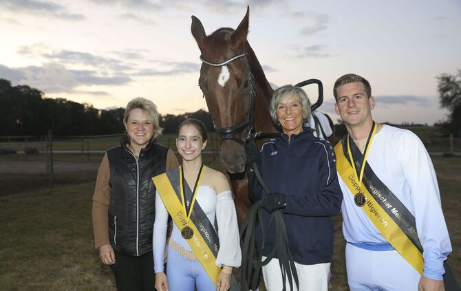 Voltigieren: Simon Reber und Laura Eisenmann aus Welzheim holen ...