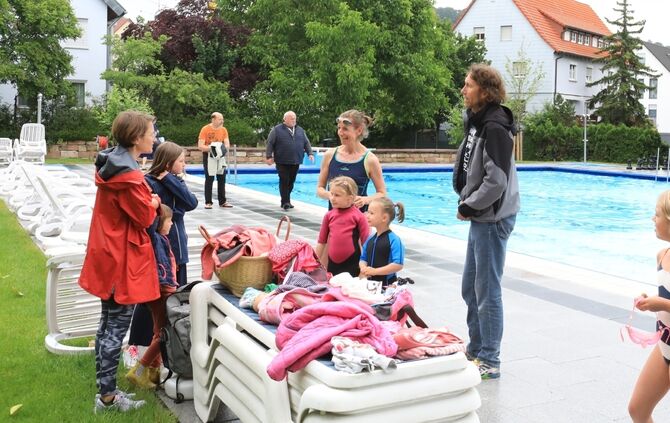 So startet das Korber Bädle seine Badesaison unter Auflagen ...