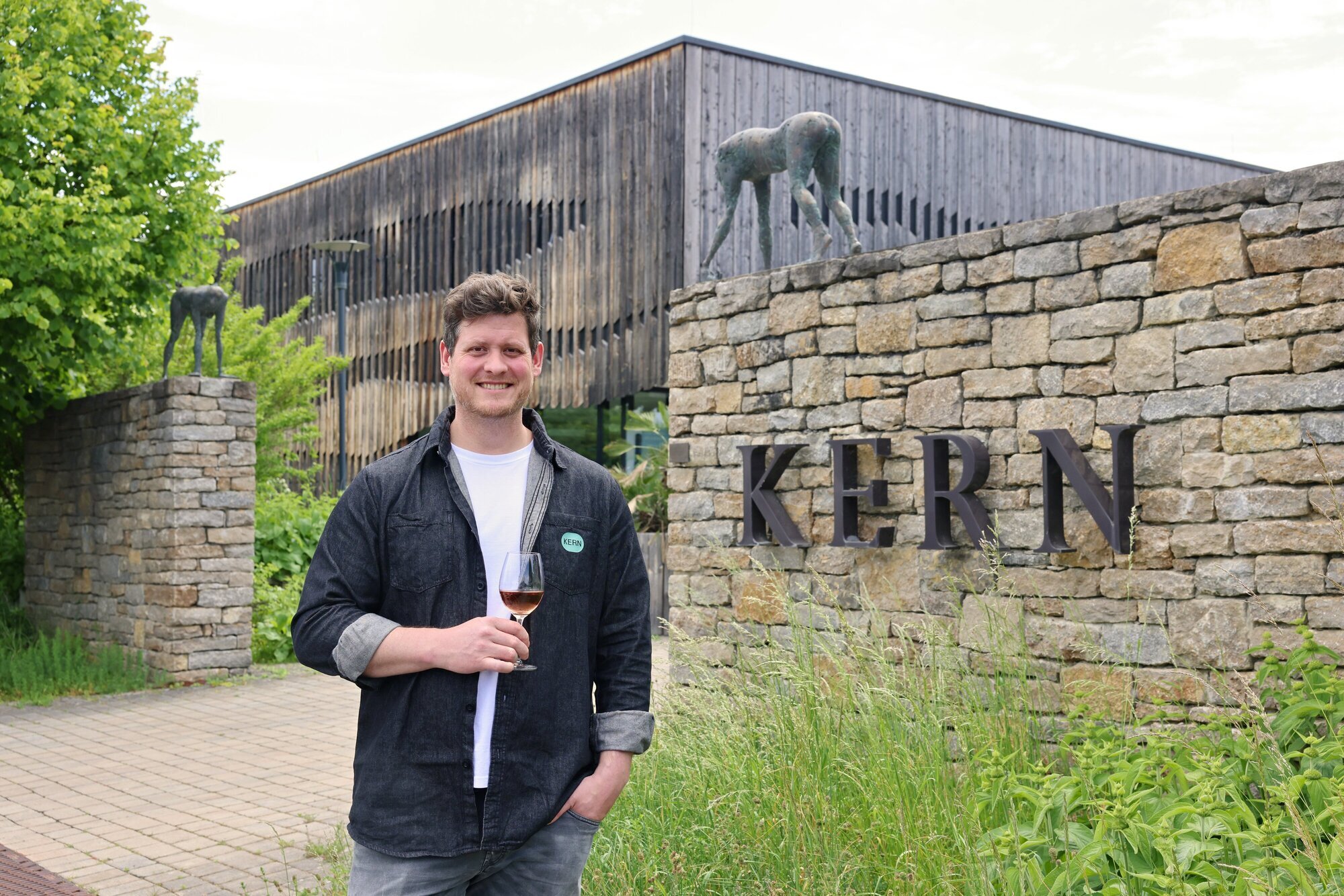 Remstal-Weine auf dem Vormarsch: Kellerei Kern blickt optimistisch nach ...