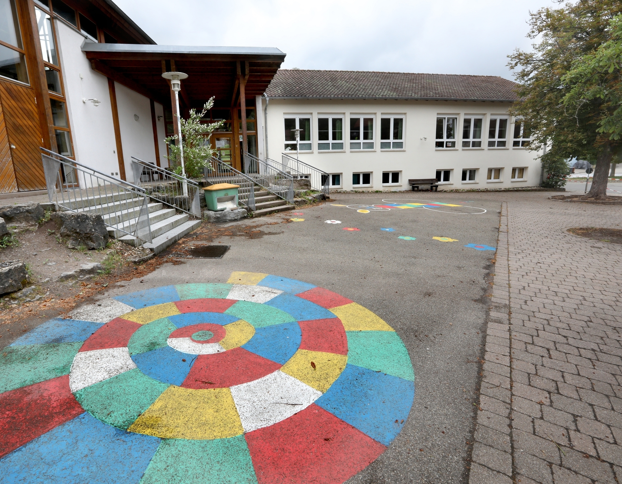 Der Schulhof in Steinach soll für Kinder reizvoller werden ...