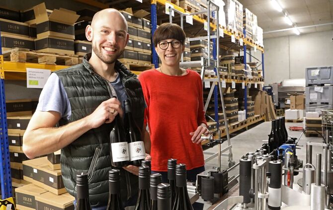 Wie Corona die Arbeit der Wengerter in Weinstadt ändert - Nachrichten ...