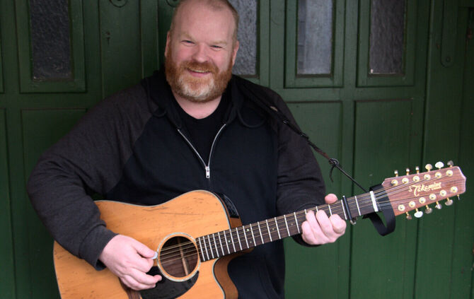 „Voice“-Sänger Deininger in Waiblingen: Konzertmacher über „angemessene“ Spenden - Nachrichten ...