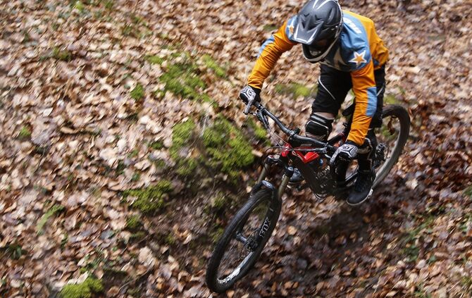 Der Kappelberg im Freizeitstress: Mountainbiker und Jäger sprechen über Trails und Naturschutz ...
