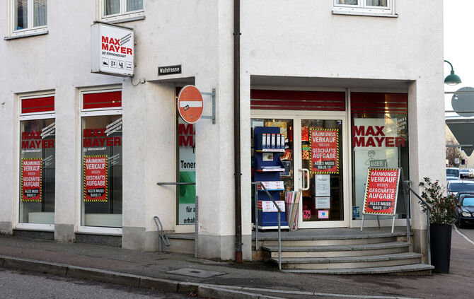 Tränen nach 40 Jahren in Winnenden: Bürofachgeschäft Max Mayer schließt ...
