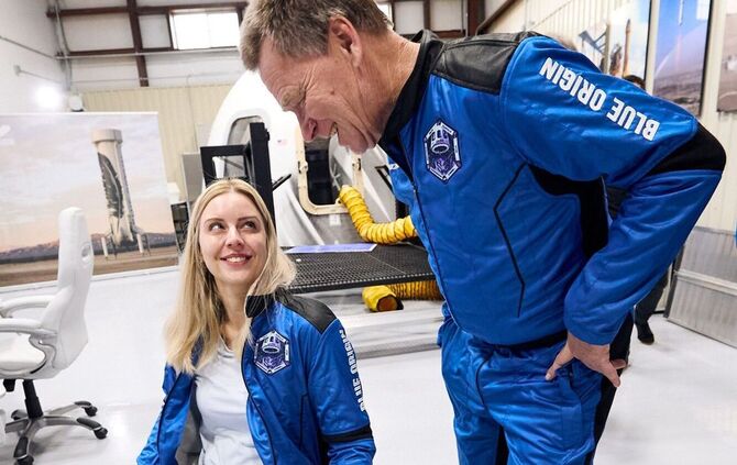 Deutsche nach Kurz-Trip ins All wieder zurück auf der Erde ...