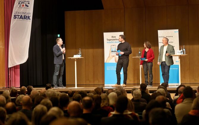 Vor OB-Wahl in Winnenden: Fischer gegen Holzwarth - so haben sie sich ...