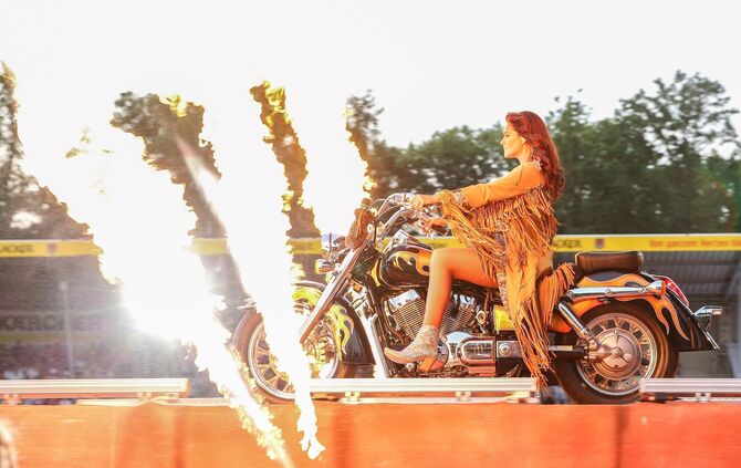 Mit der Harley unterwegs: Warum Sängerin Andrea Berg ein Motorrad ...