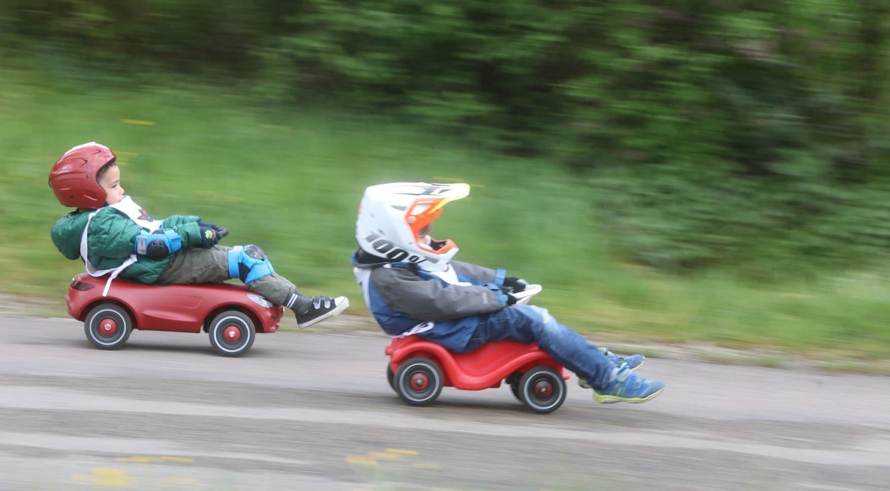 BCF Racing: Rennfahrer auf Bobby-Cars - Nachrichten aus Urbach ...